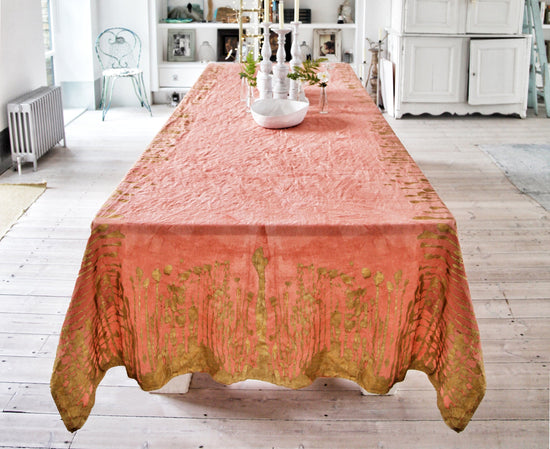 Ink Linen Tablecloth in Deep Pink with Gold Drips – Summerill & Bishop