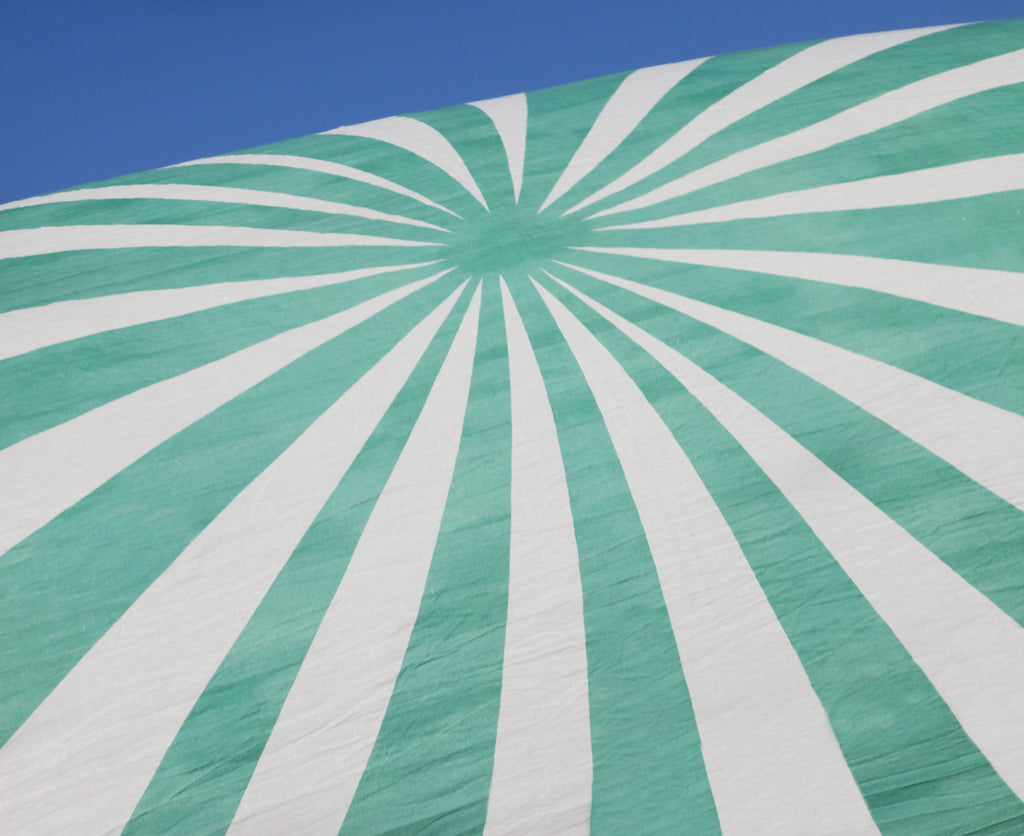Le Cirque Linen Tablecloth in Mint Green – Summerill & Bishop